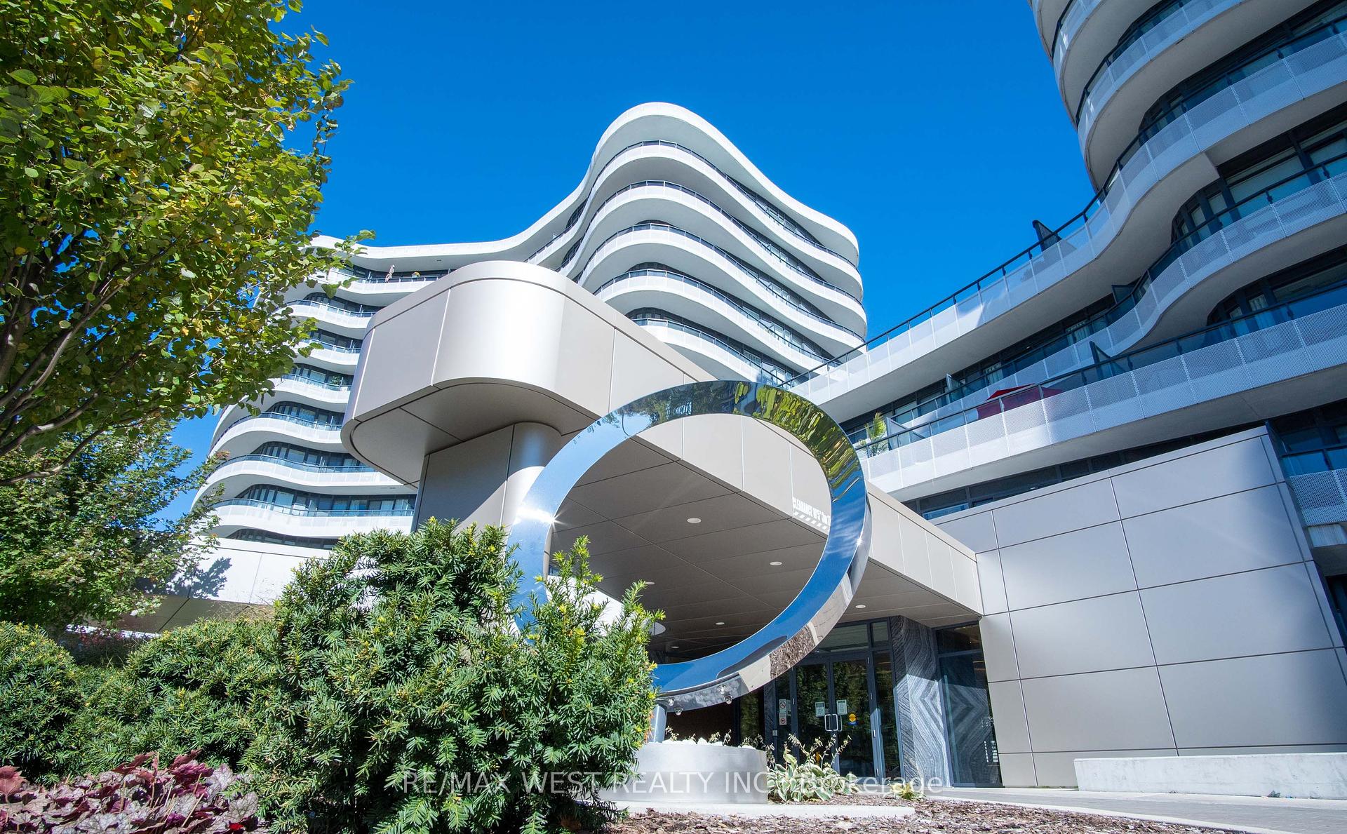 519 - 99 The Donway W, Toronto, ON M3C 0N8