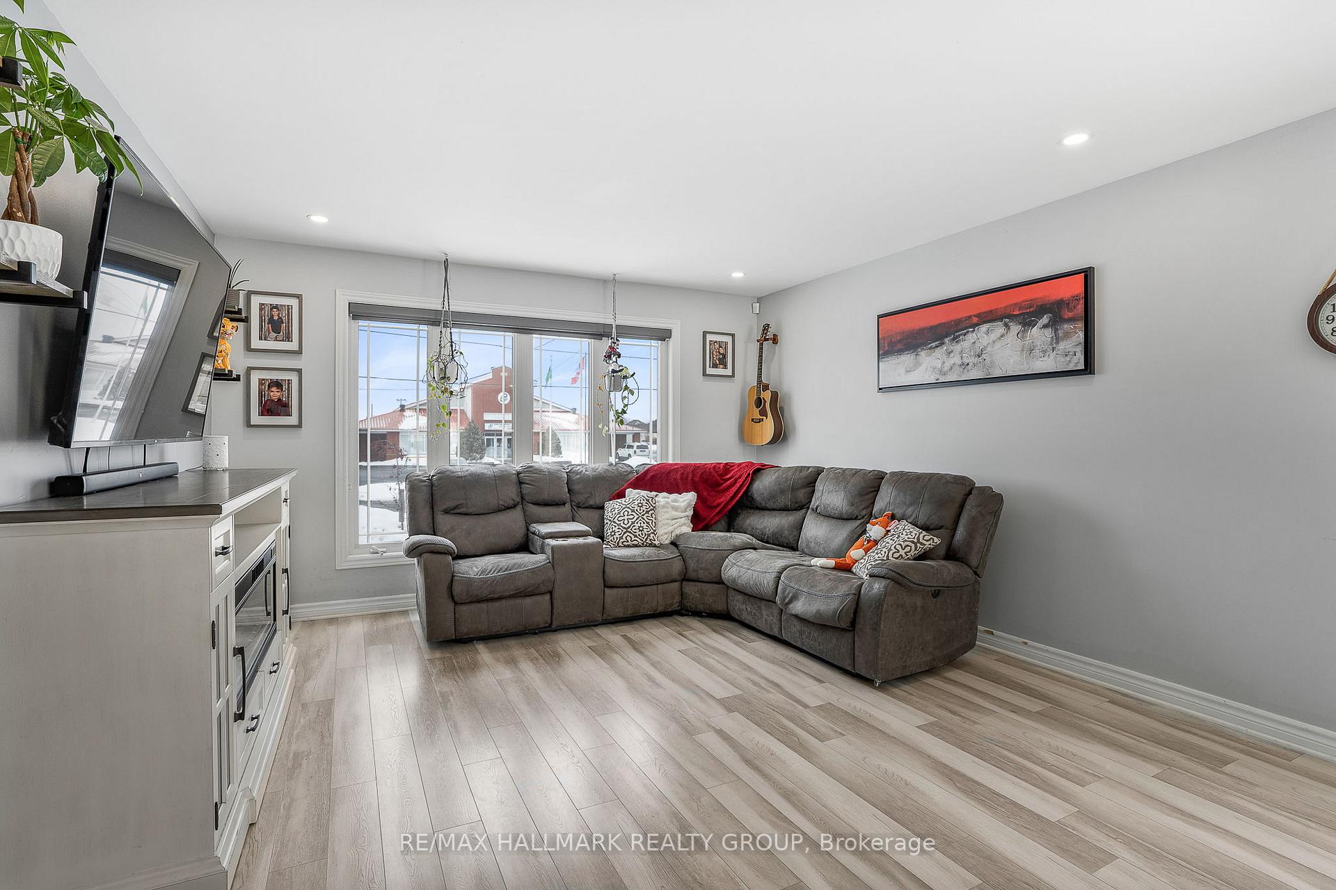 5195 Du Centre Street, Alfred and Plantagenet, ON K0A 3K0