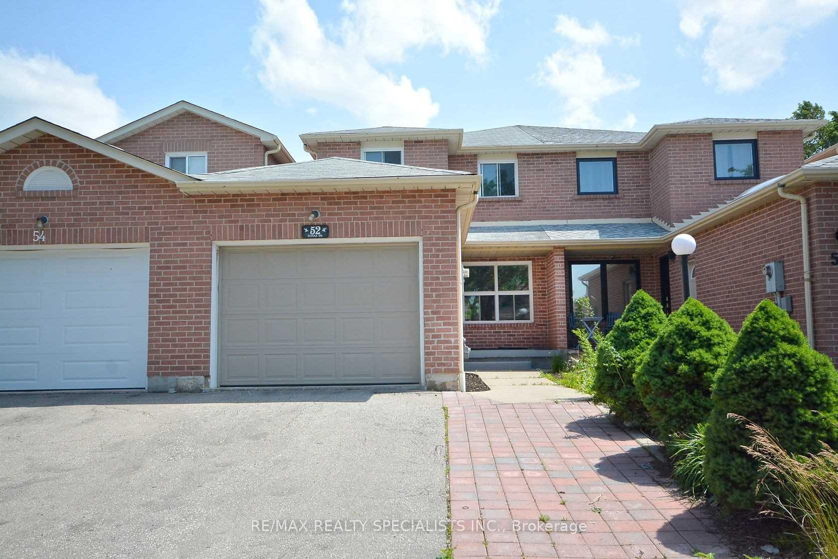 Upper - 52 Donna Drive, Brampton, ON L6Z 3V2