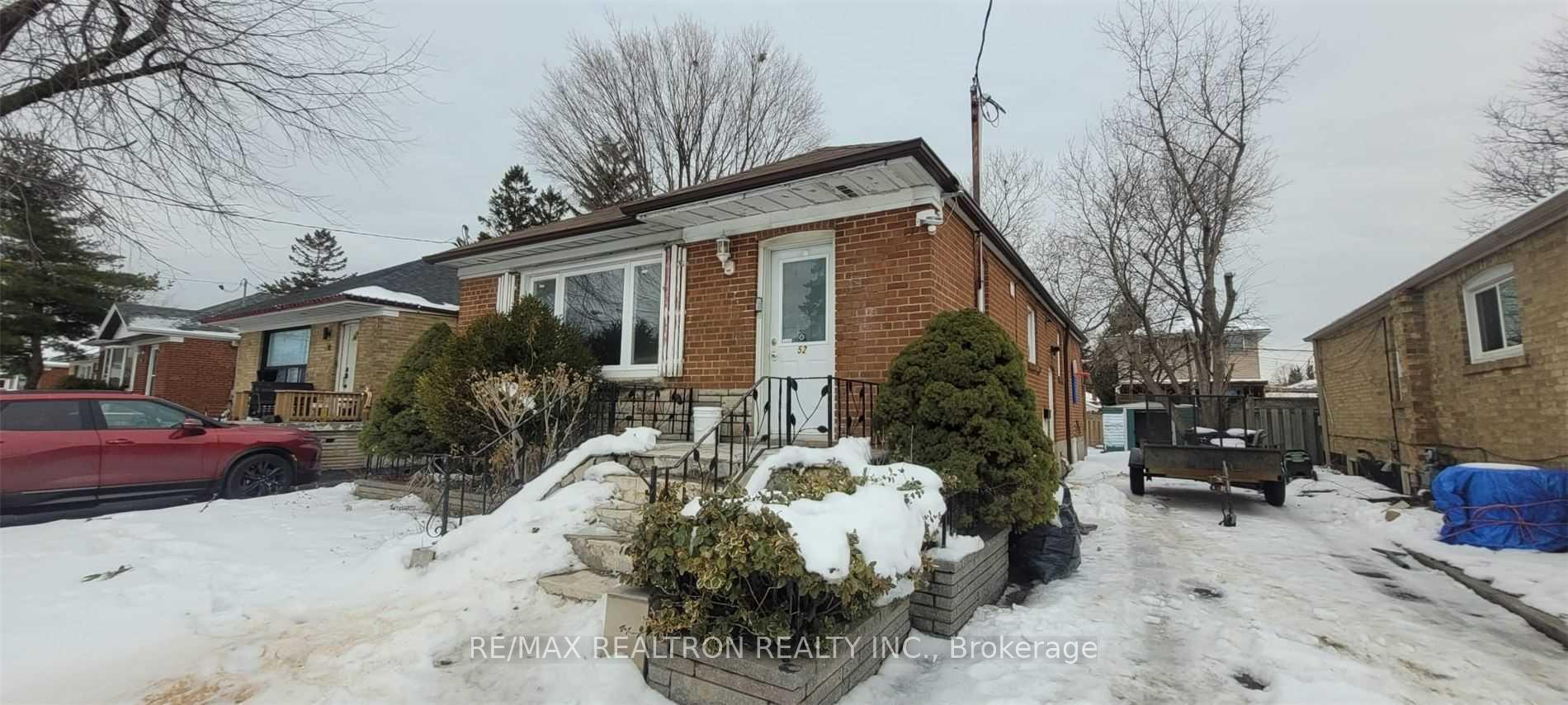 #Main - 52 Flora Drive, Toronto, ON M1P 1A4