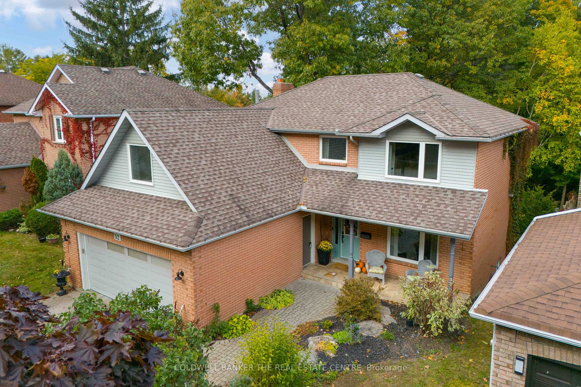 52 Mayfair Drive, Barrie, ON L4N 6Y7