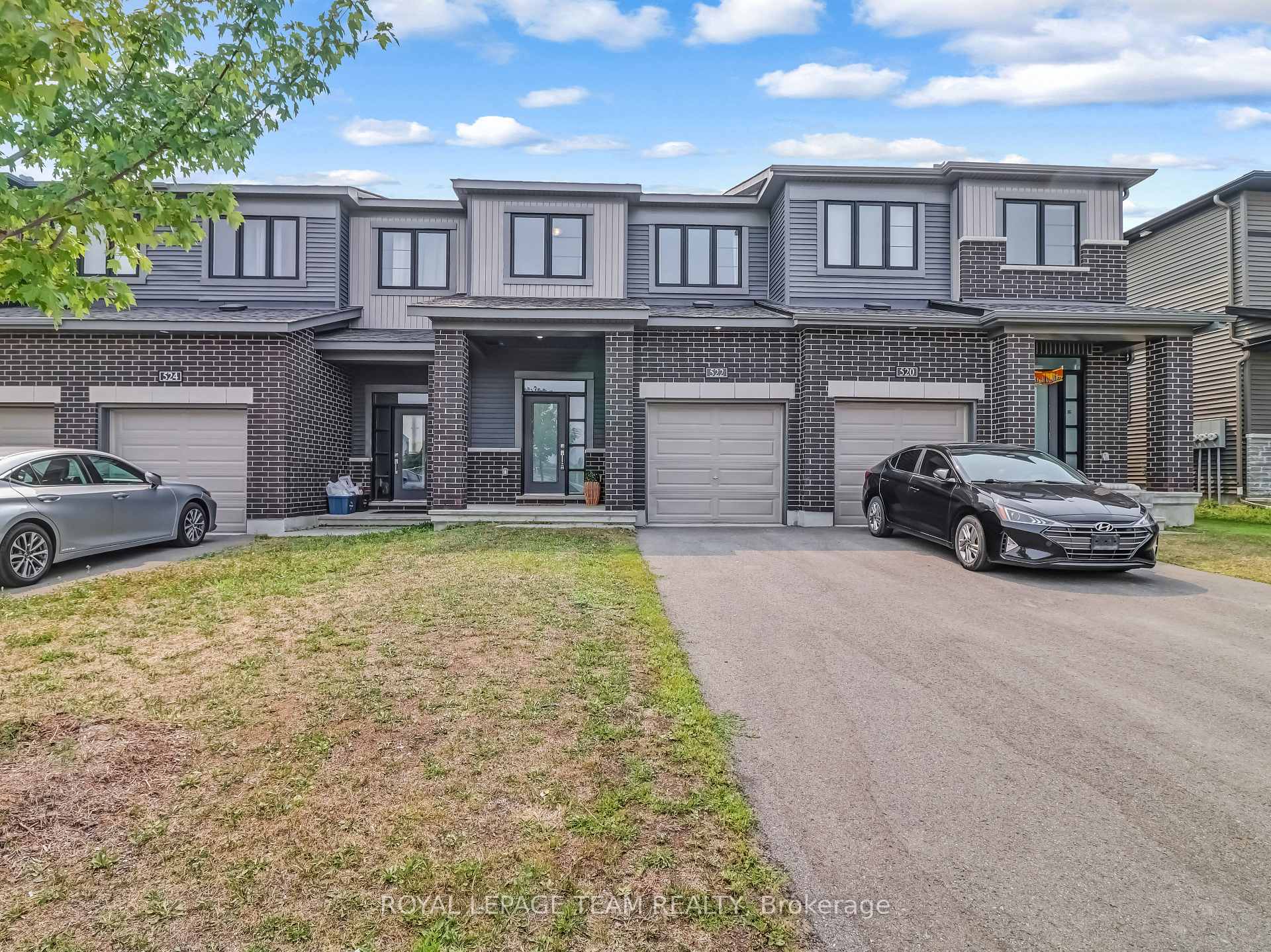 522 Branch Street, Barrhaven, ON K2J 6P3