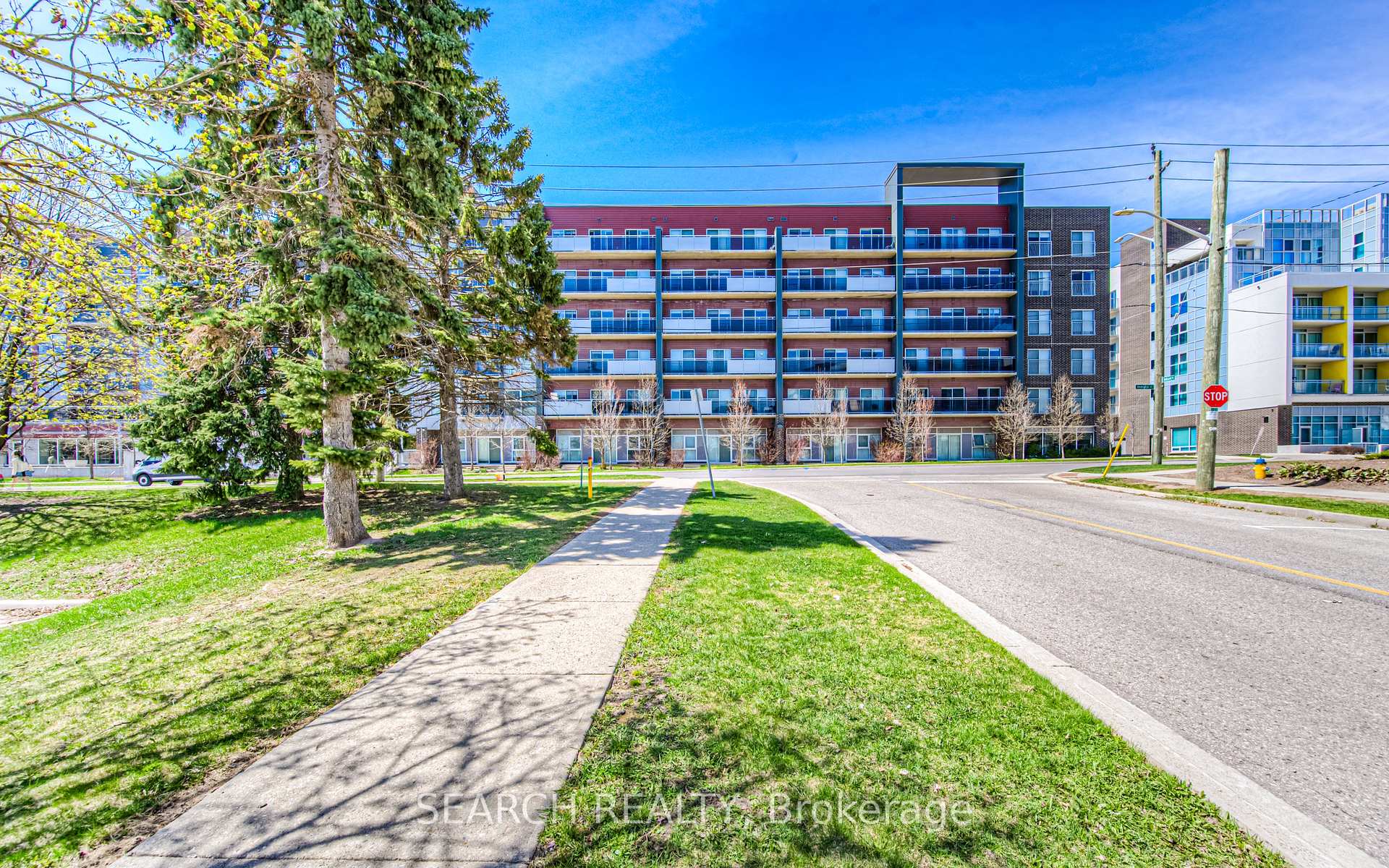 523 - 251 Hemlock Street, Waterloo, ON N2L 0H2