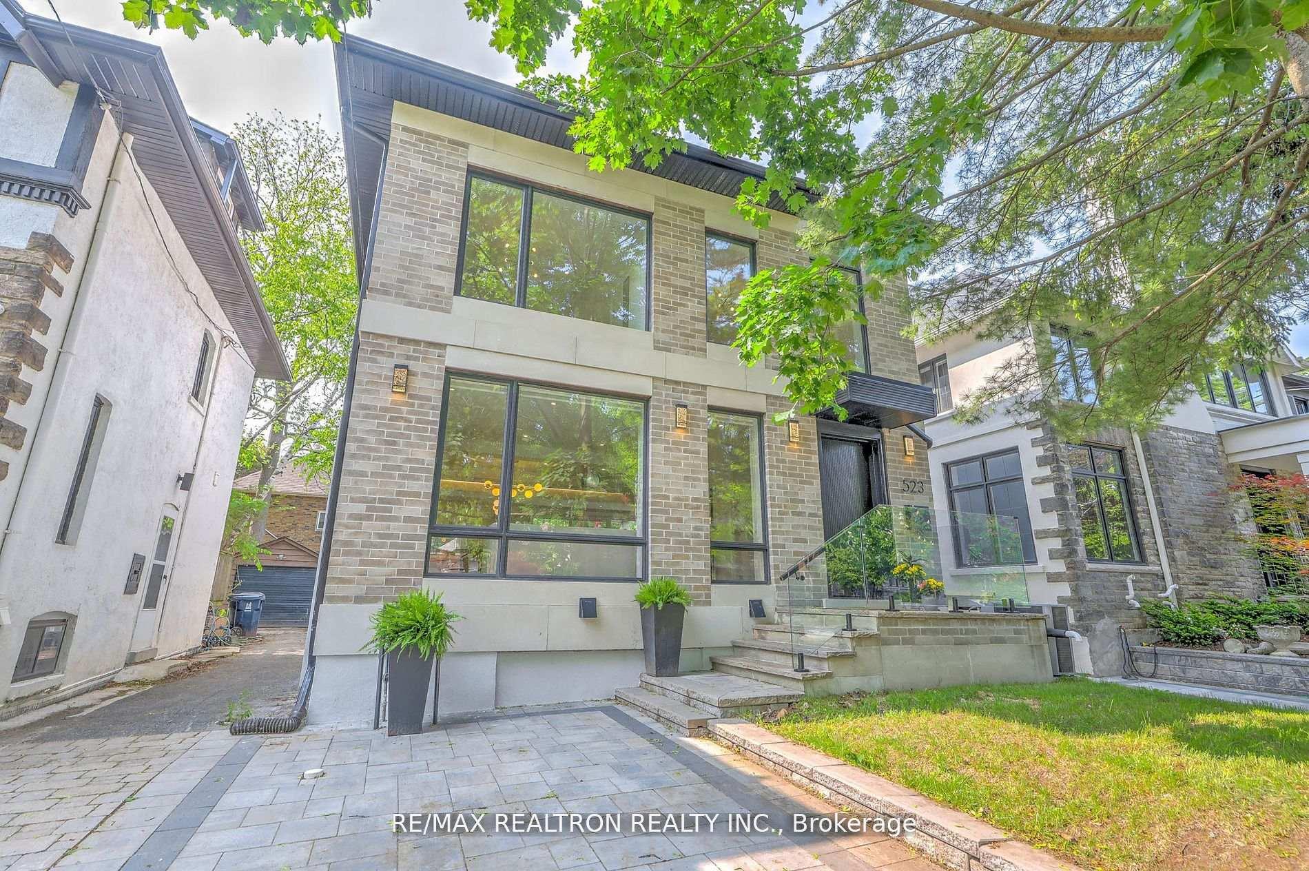 523 Briar Hill Avenue, Toronto, ON M5N 1N1