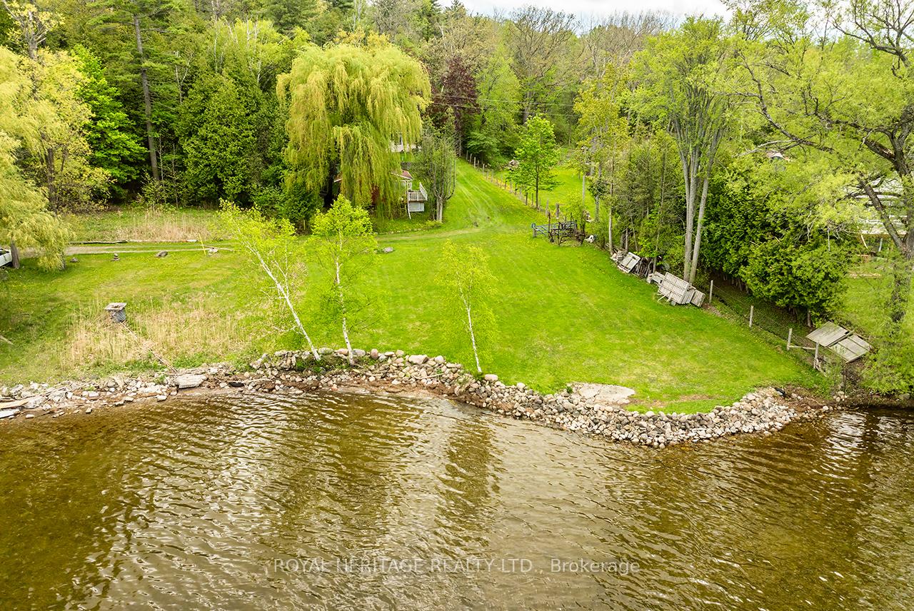 5248 King Rd 325 Road, Hamilton Township, ON K0K 2E0
