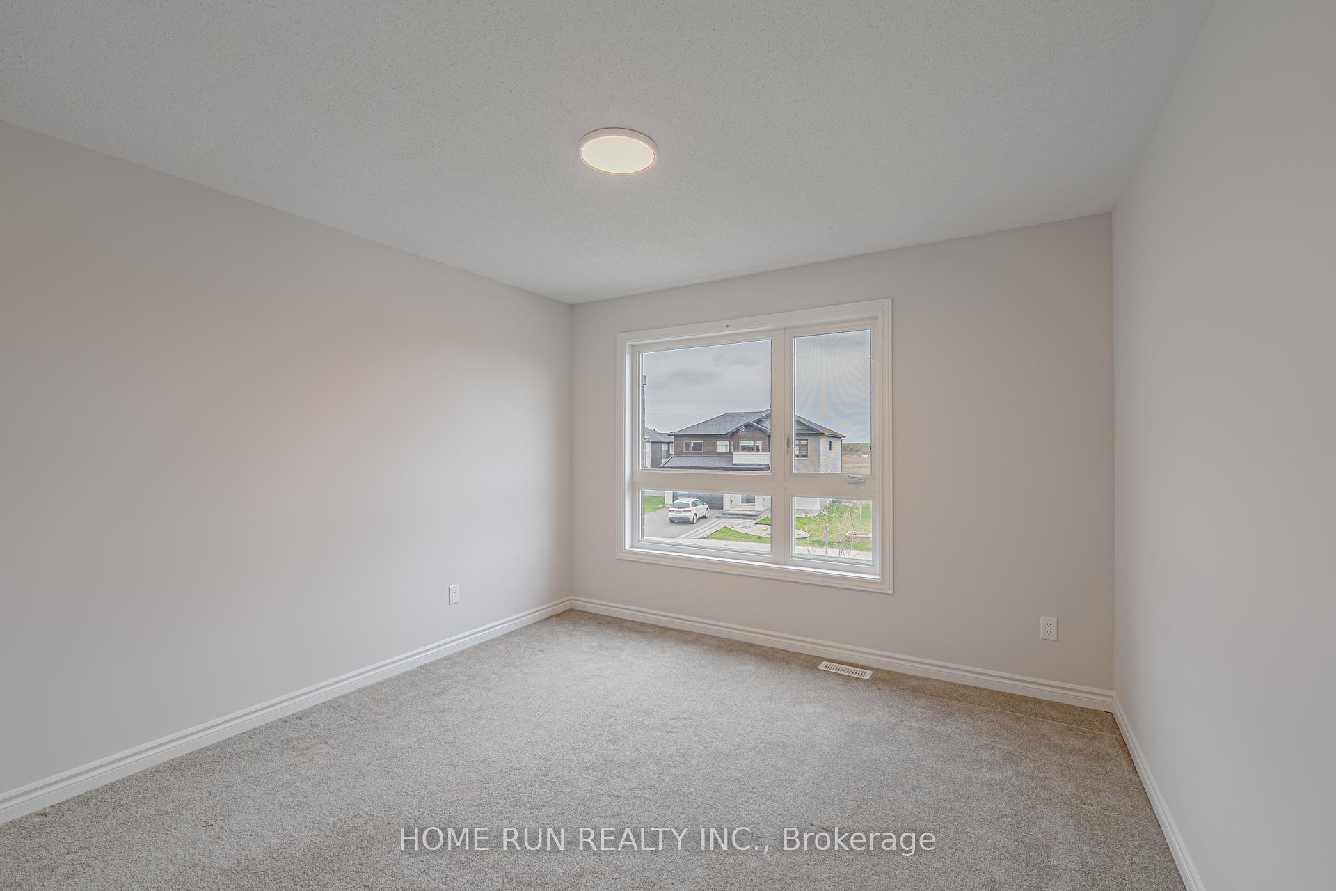 527 Albert Boyd Private, Carp - Huntley Ward, ON K0A 1L0