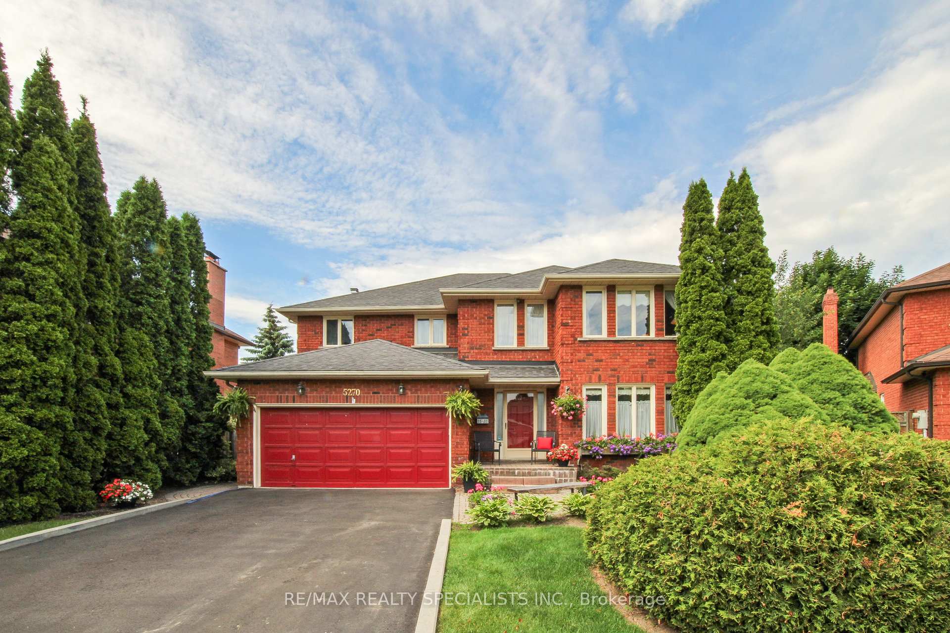 5270 Giacco Court, Mississauga, ON L5M 3T1