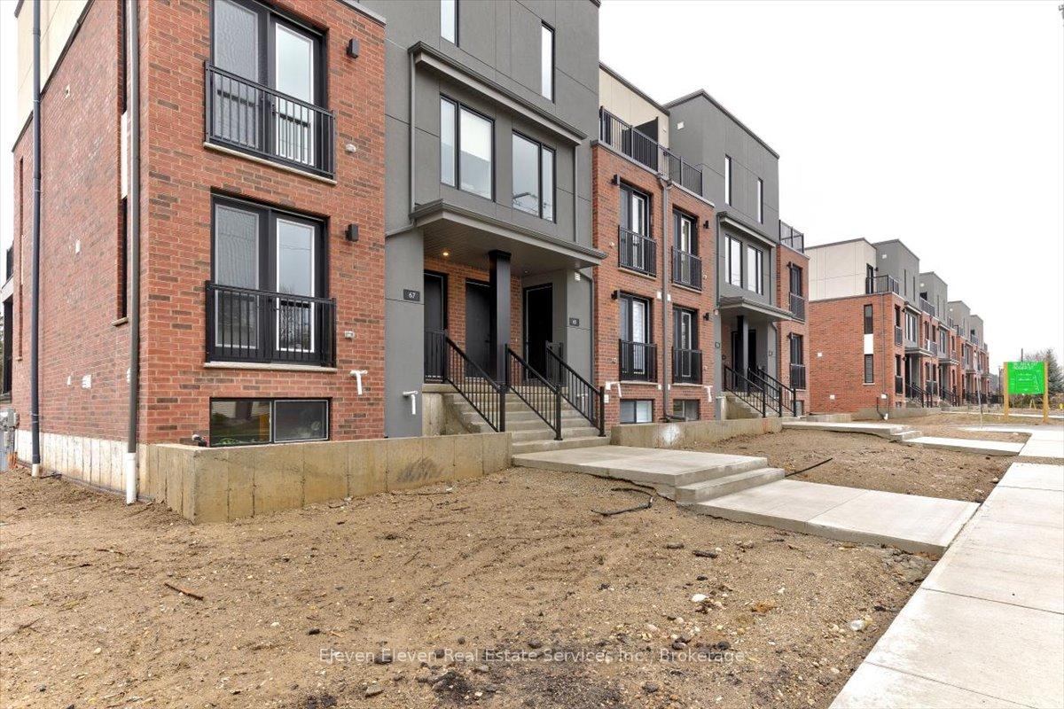 53 - 99 Roger Street, Waterloo, ON N2J 1A4