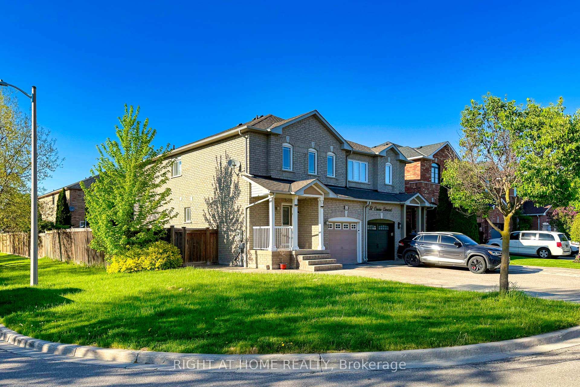 53 Cassia Crescent, Vaughan, ON L6A 3N3