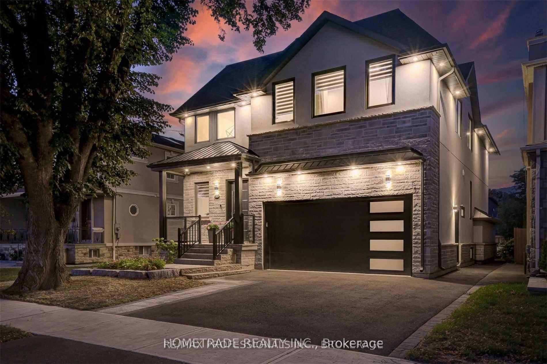 53 Culnan Avenue E, Toronto, ON M8Z 5B1