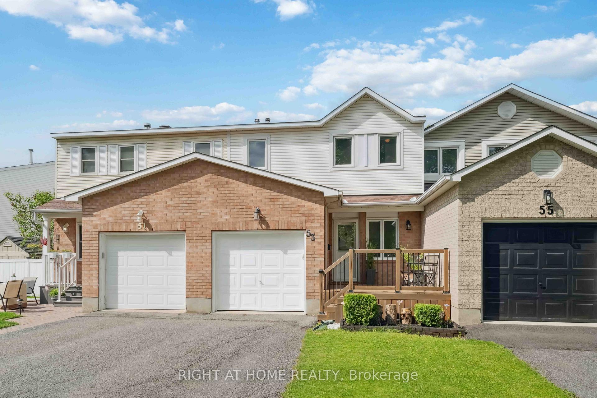 53 Kimbolton Crescent, Kanata, ON K2K 2S4