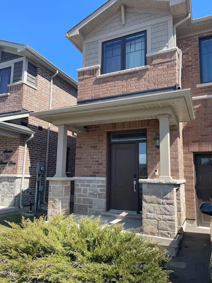 53 Pelican Lane, Hamilton, ON L8K 0A4