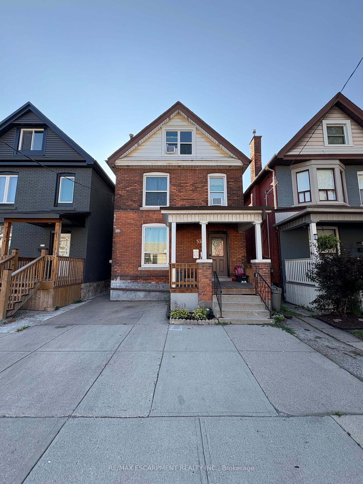 MAIN - 53 William Street, Hamilton, ON L8L 5T6