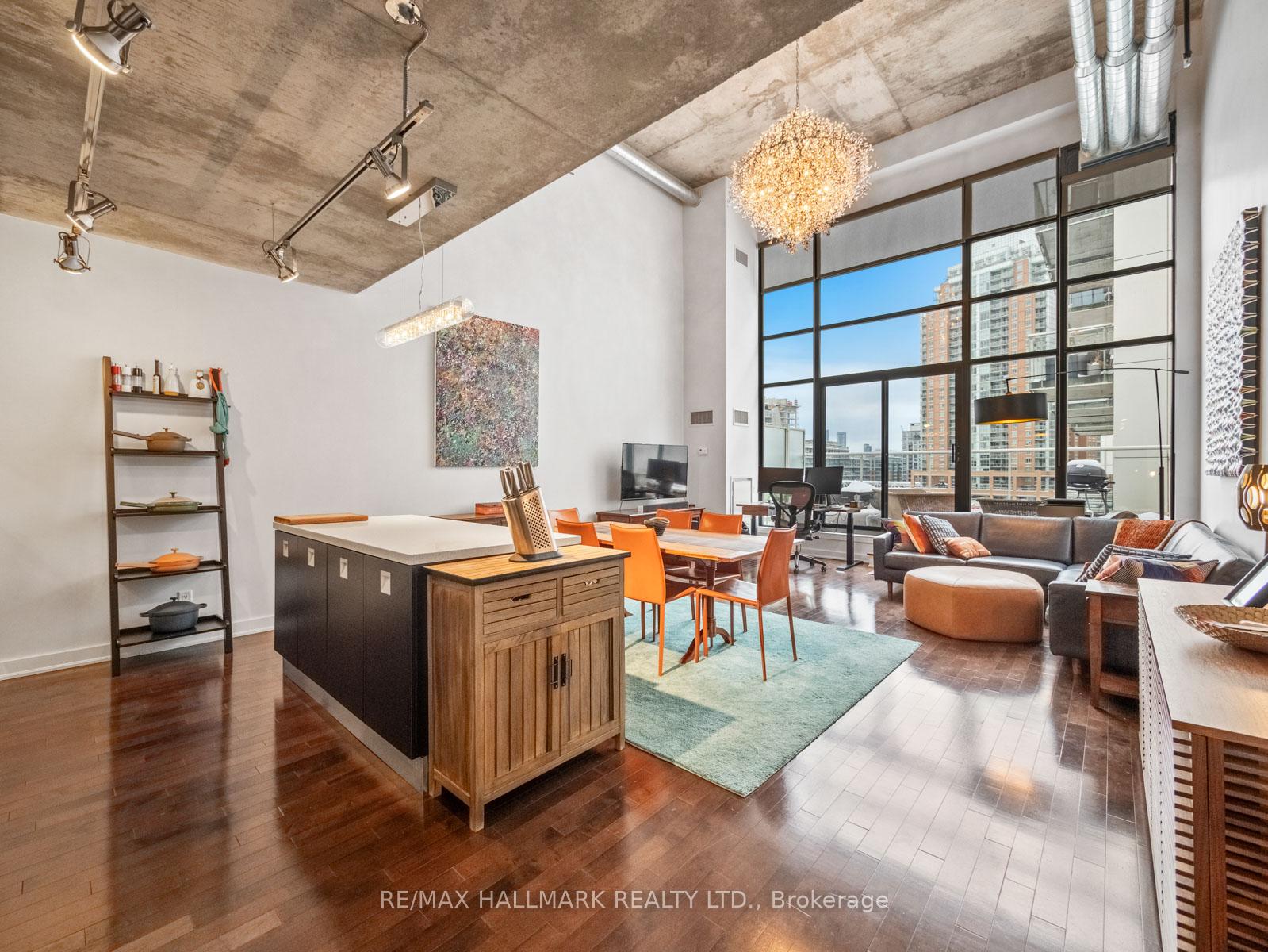 534 - 43 Hanna Avenue, Toronto, ON M6K 1X6