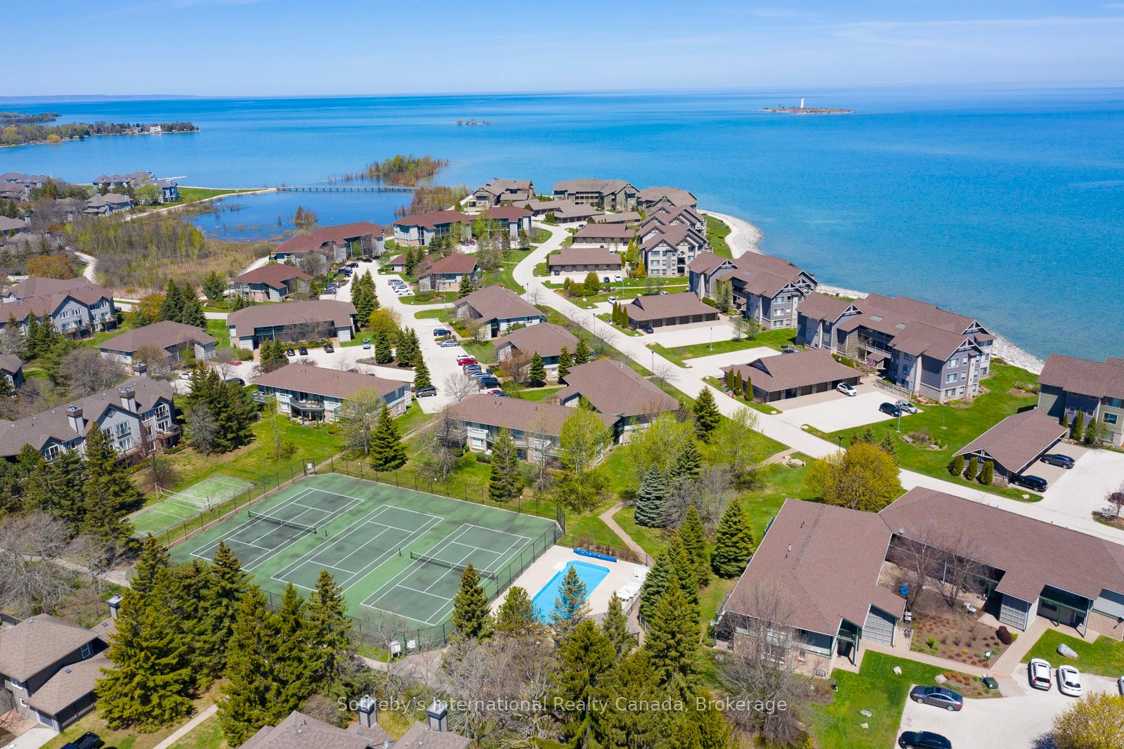 534 MARINERS Way, Collingwood, ON L9Y 5C7