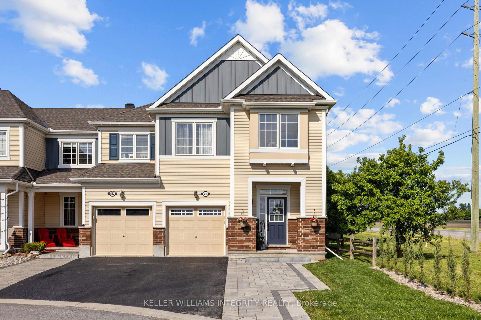 534 Meadowcreek Circle, Kanata, ON K2M 0J9