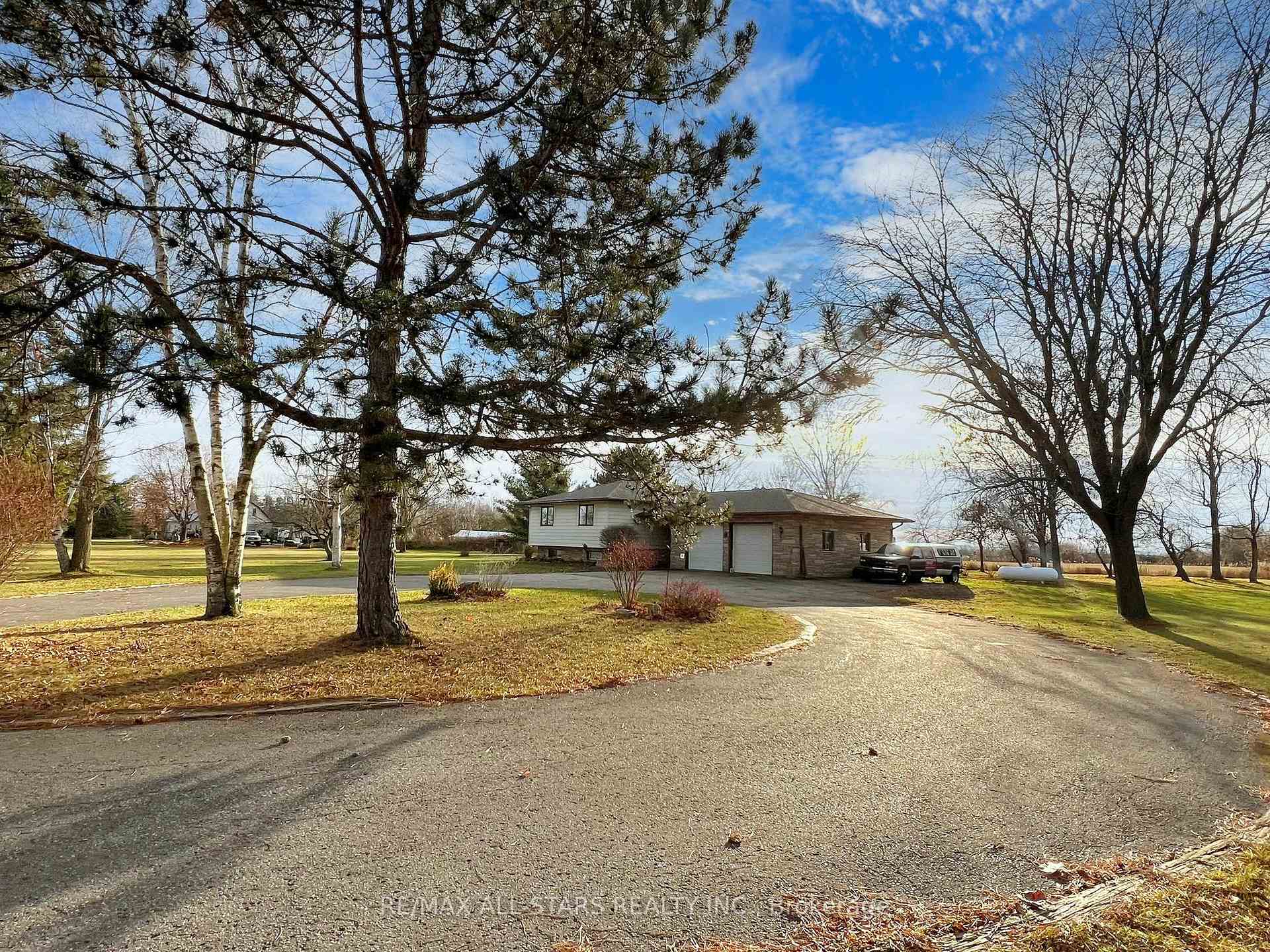 534 Varney Road, Georgina, ON L4P 3C8