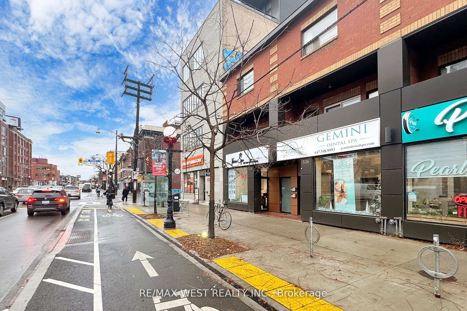 A - 536 College Street, Toronto, ON M6G 1A6