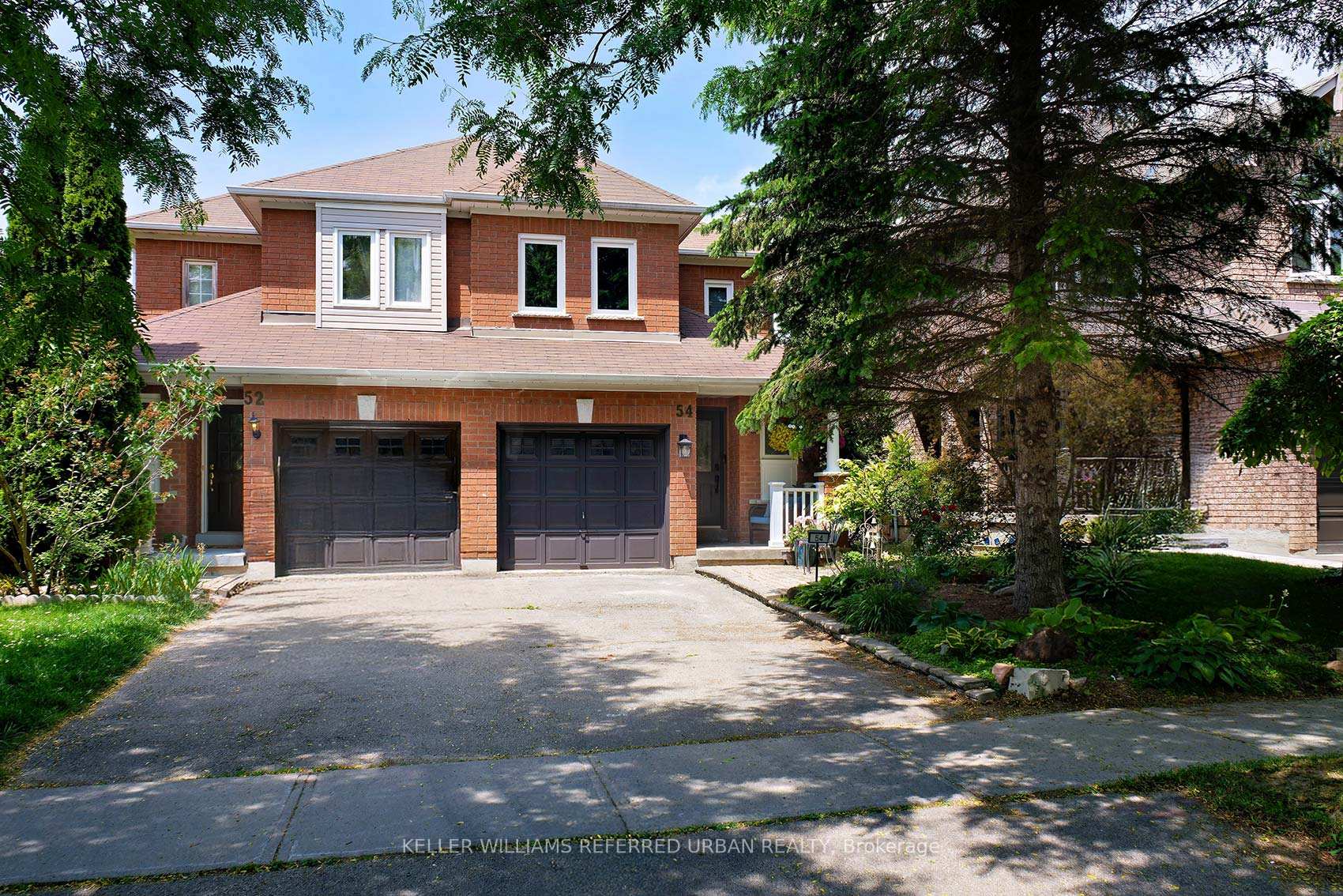 54 Mugford Road, Aurora, ON L4G 7H5