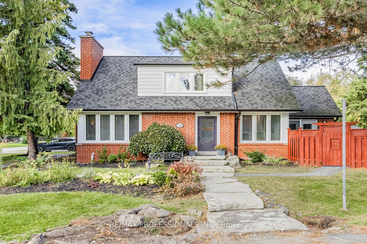 54 Robin Hood Road, Toronto, ON M9A 2W8