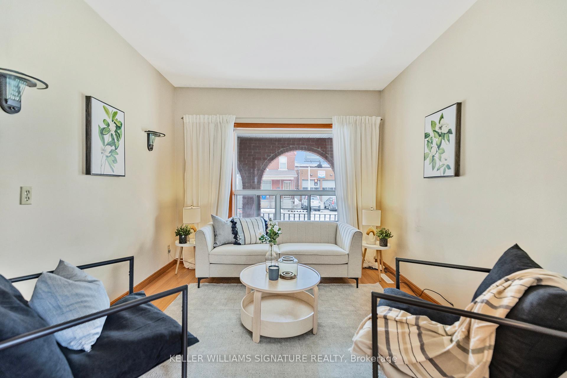 54 Sherman Avenue N, Hamilton, ON L8L 6L8