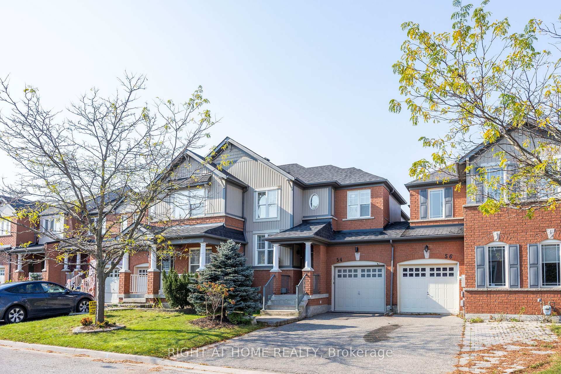54 Ulson Drive, Richmond Hill, ON L4E 4W3