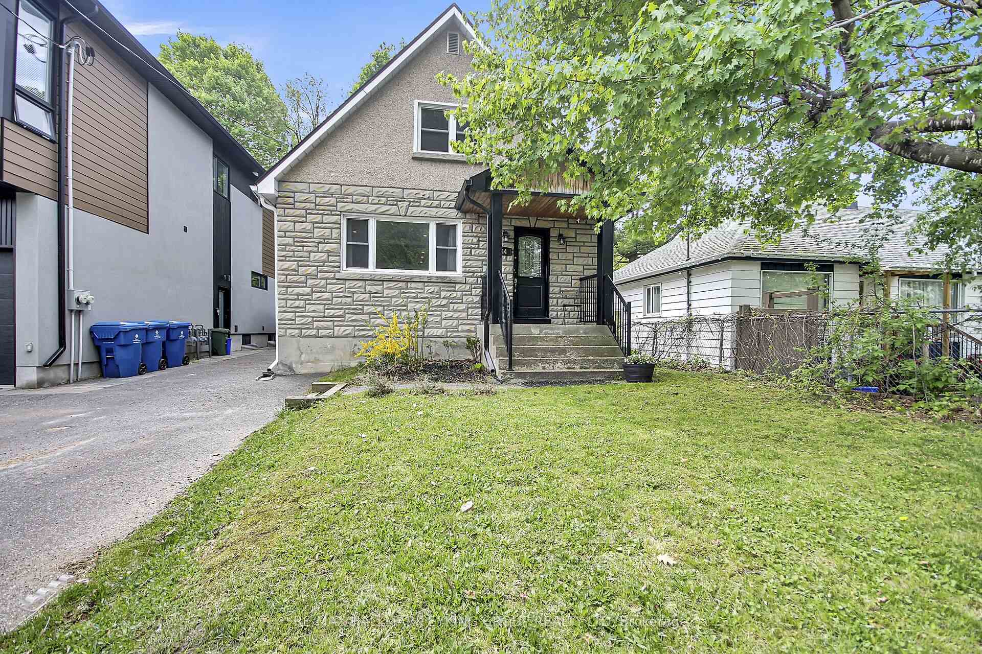 544 Guy Street, Overbrook - Castleheights and Area, ON K1K 1B9