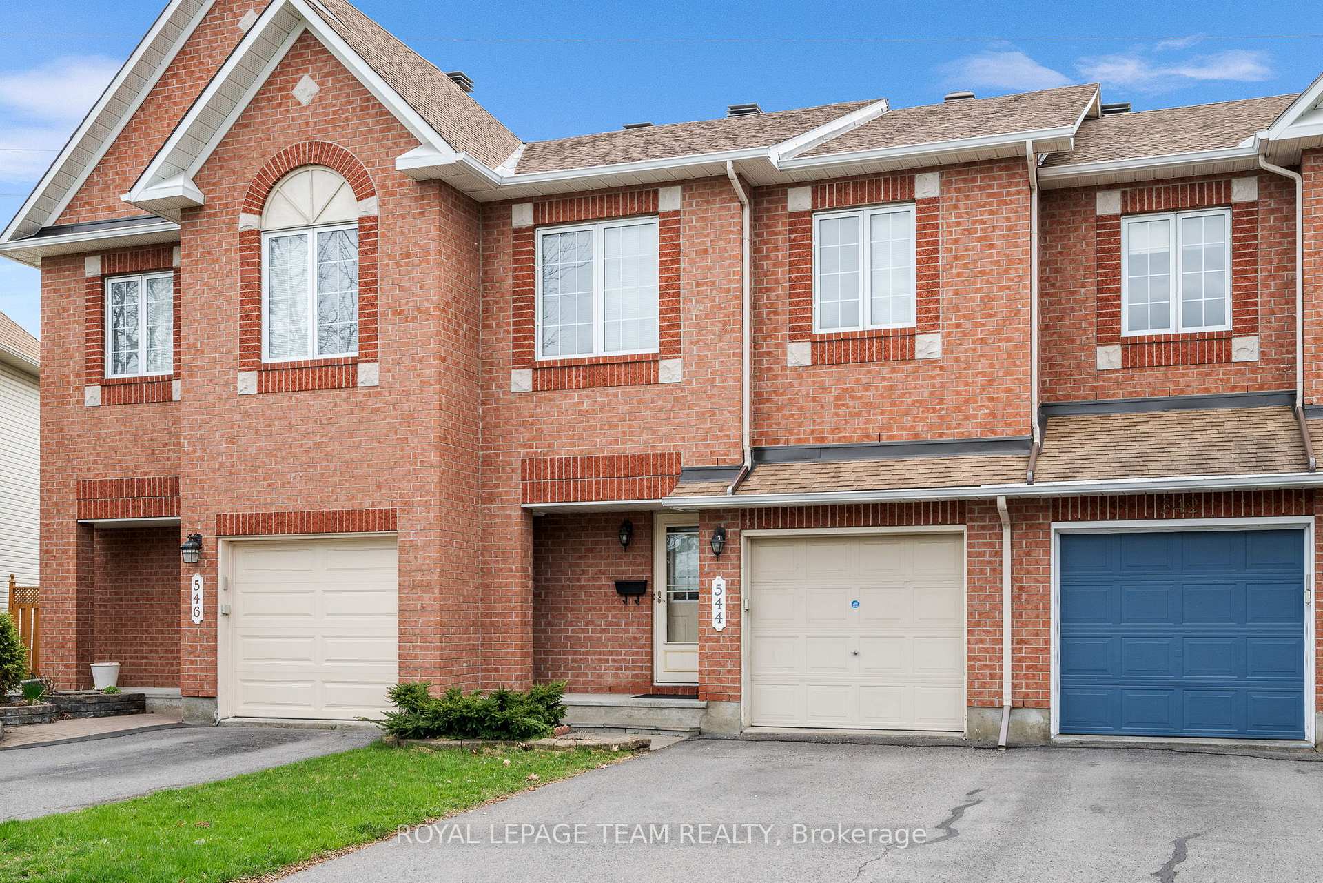 544 Renaissance Drive, Orleans - Cumberland and Area, ON K4A 4E8