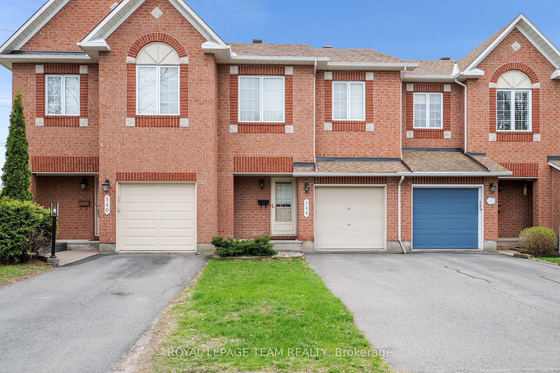 544 Renaissance Drive, Orleans - Cumberland and Area, ON K4A 4E8