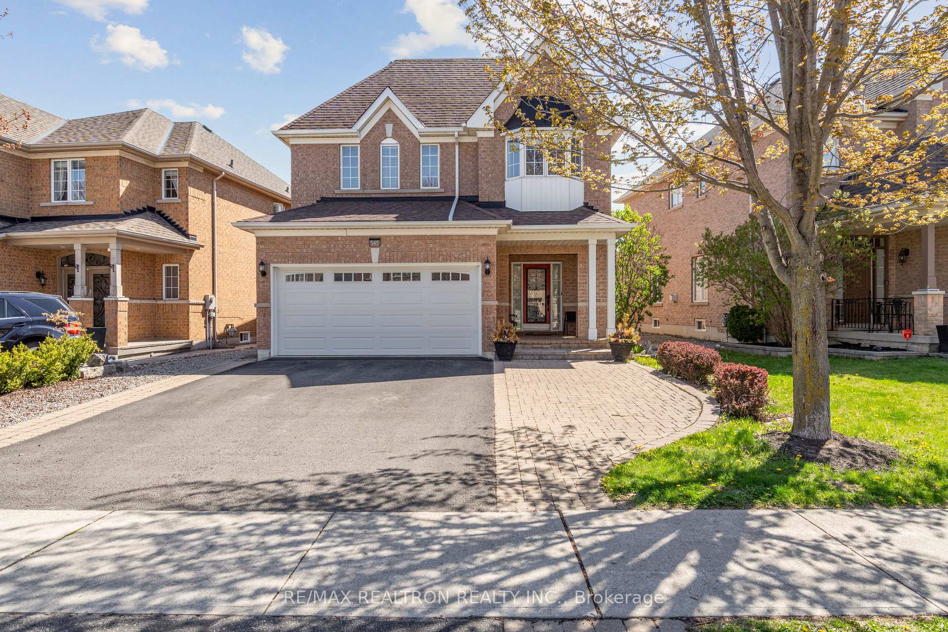 545 Pleasant Ridge Avenue, Vaughan, ON L4J 8X3