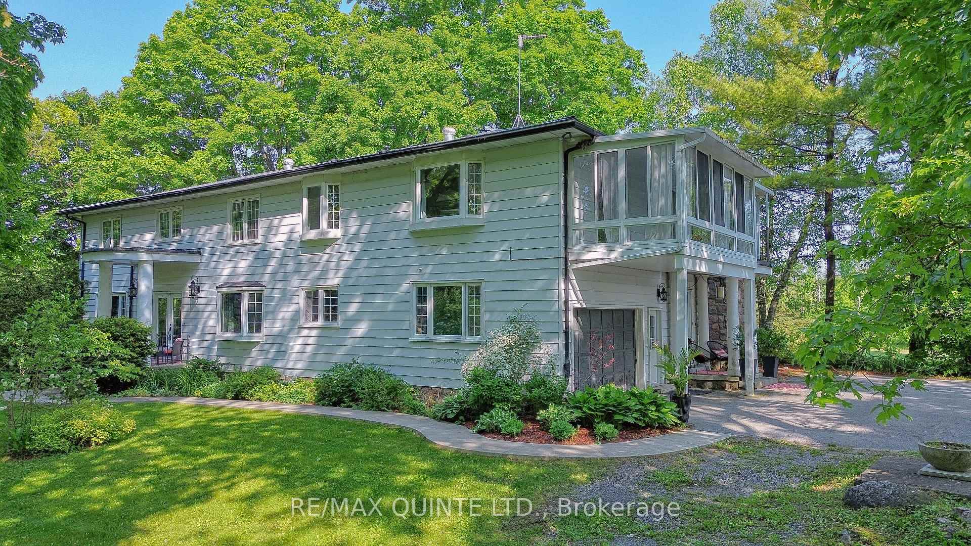 548 Lorna Lane, Greater Napanee, ON K0K 2Z0