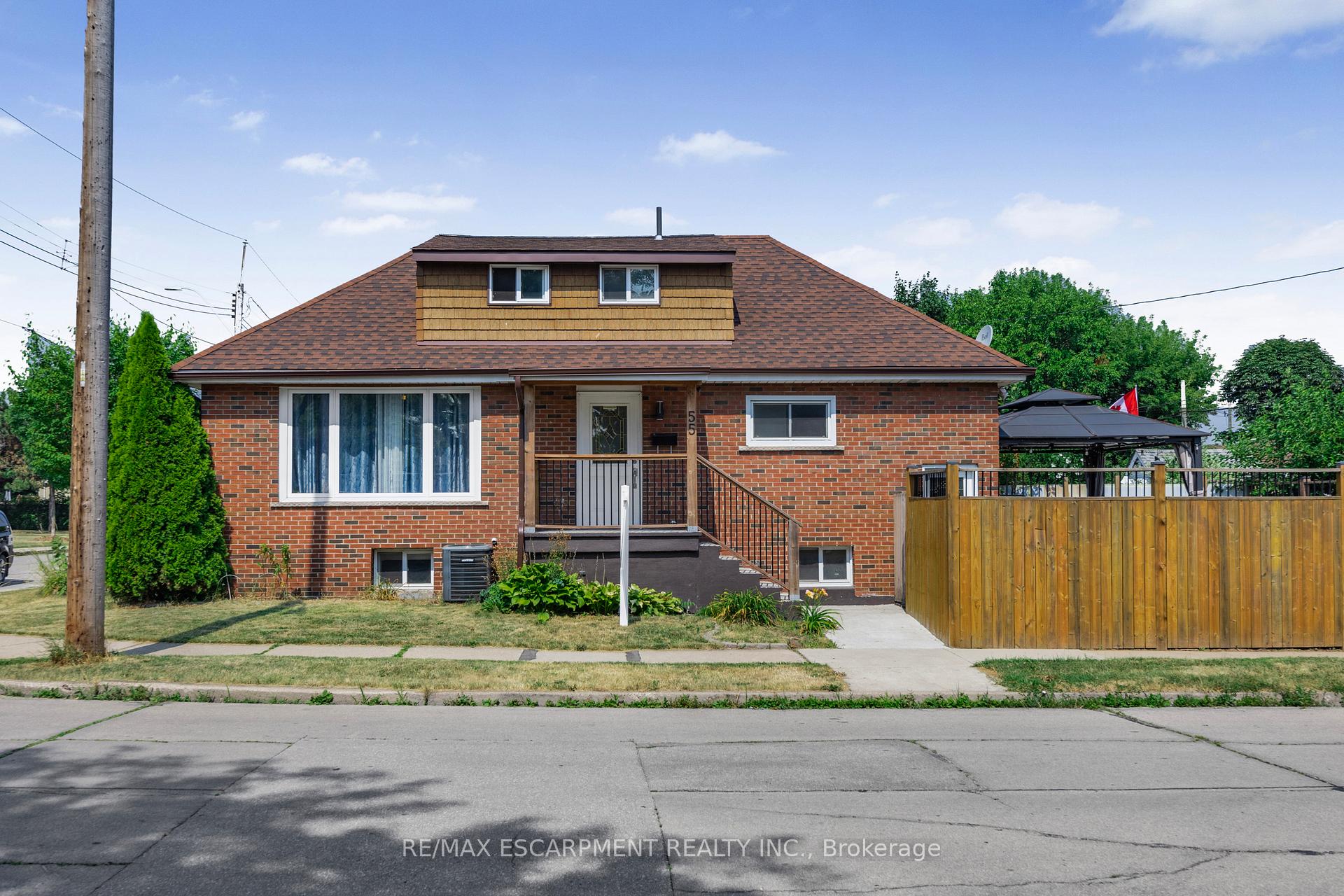 55 Allan Avenue, Hamilton, ON L8H 2C8