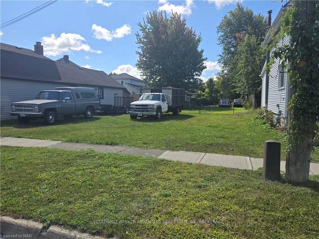 55 LOUIS Street, Port Colborne, ON L3K 1C4