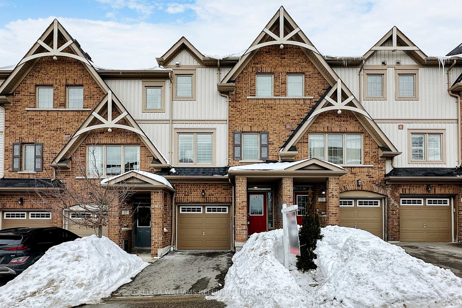 55 Magpie Way, Whitby, ON L1N 0K7