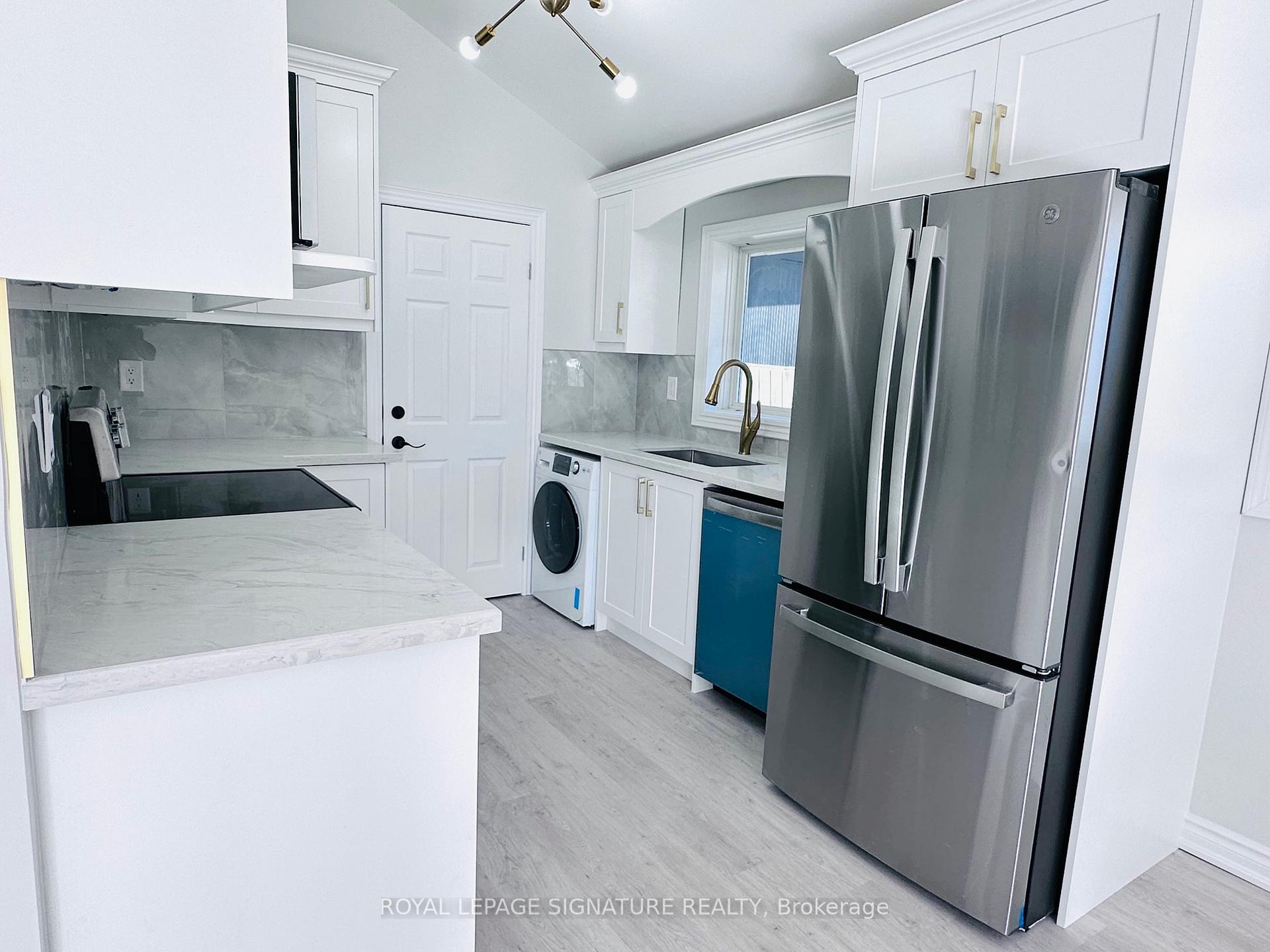 55 Munson Crescent, Toronto, ON M1P 3M8