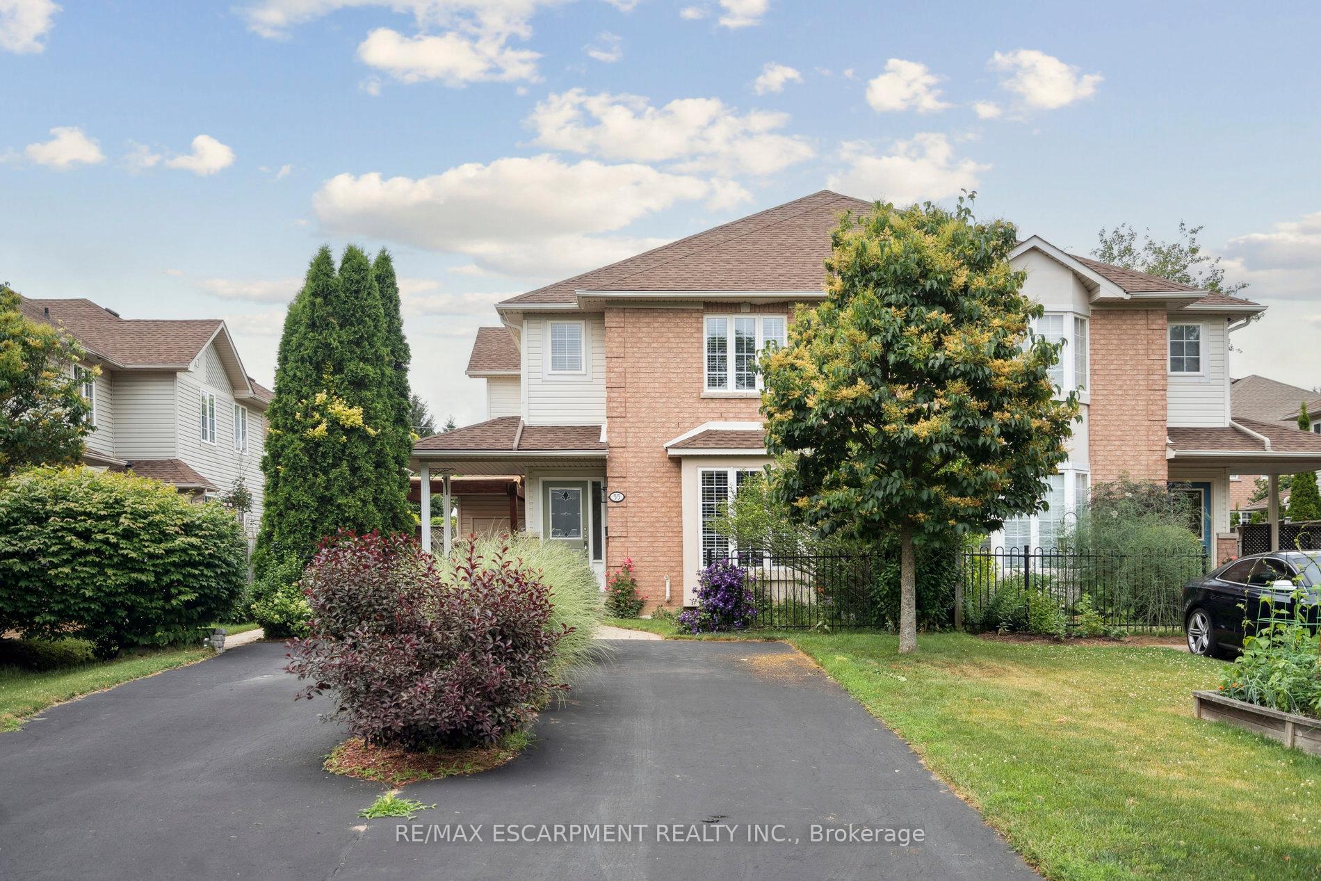 55 Valridge Drive, Hamilton, ON L9G 4Y7