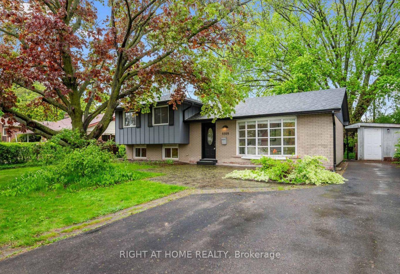 5509 Hixon Avenue, Burlington, ON L7L 3S1