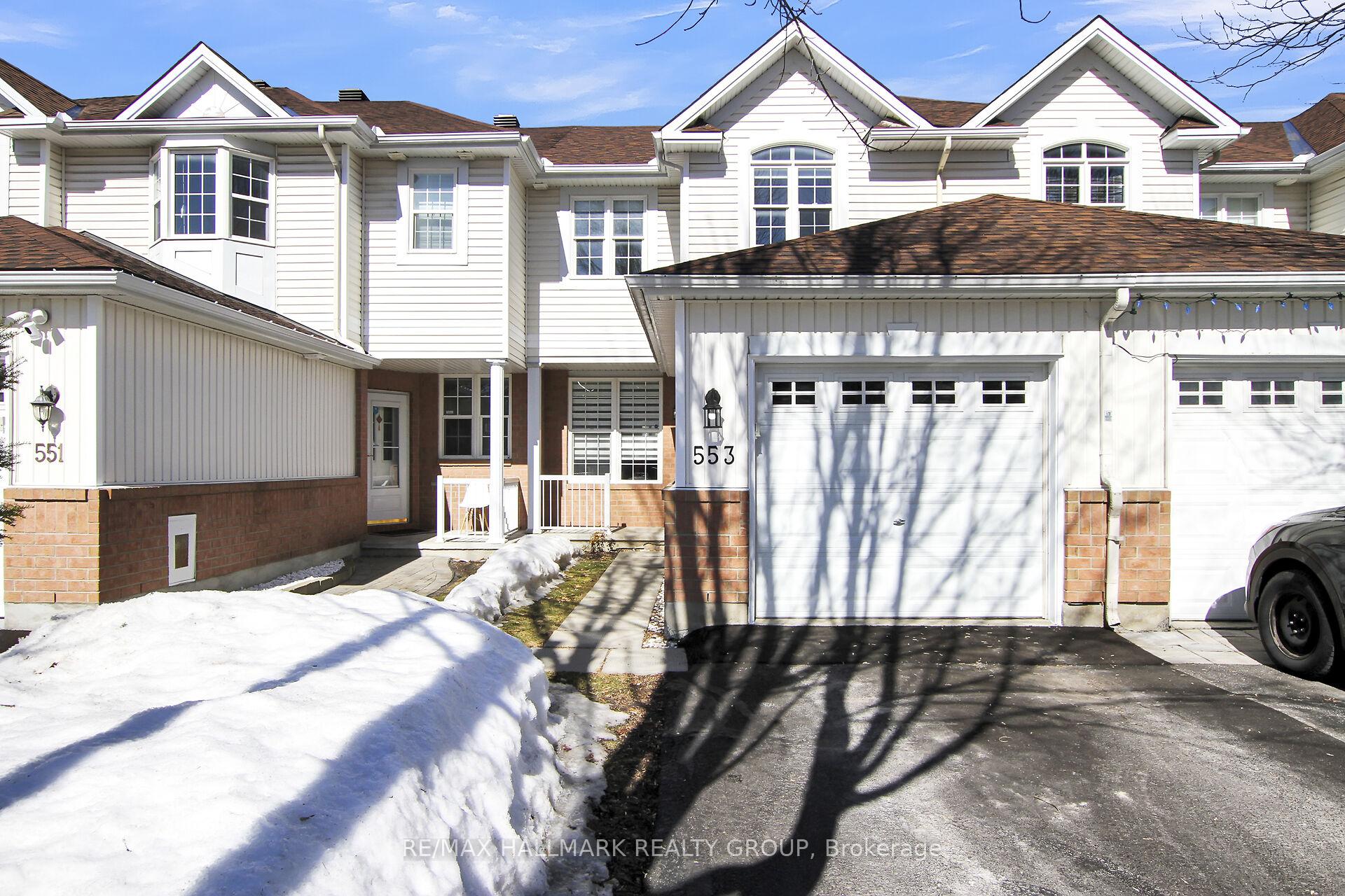 553 Aberfoyle Circle N, Kanata, ON K2K 3R4
