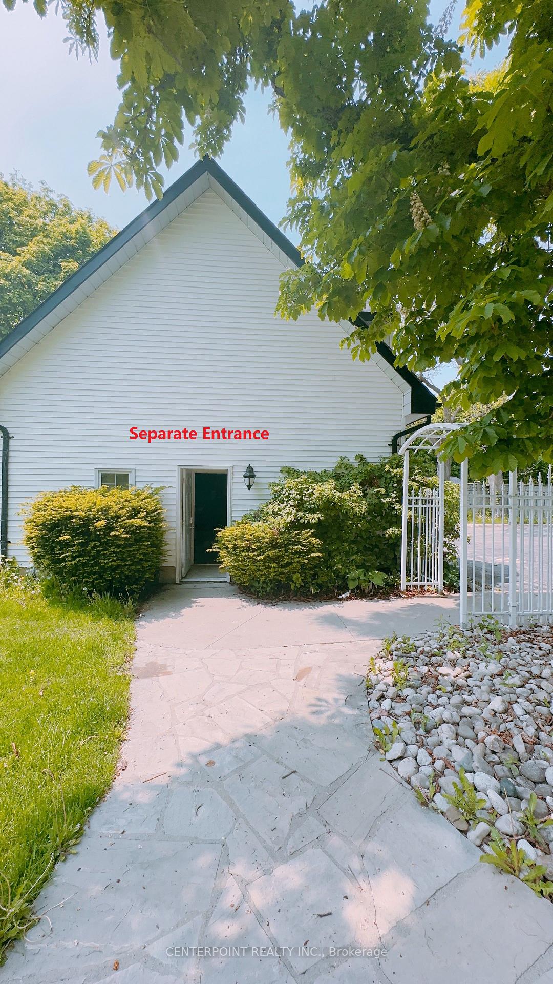 555 Military Trail, Toronto, ON M1E 4S7