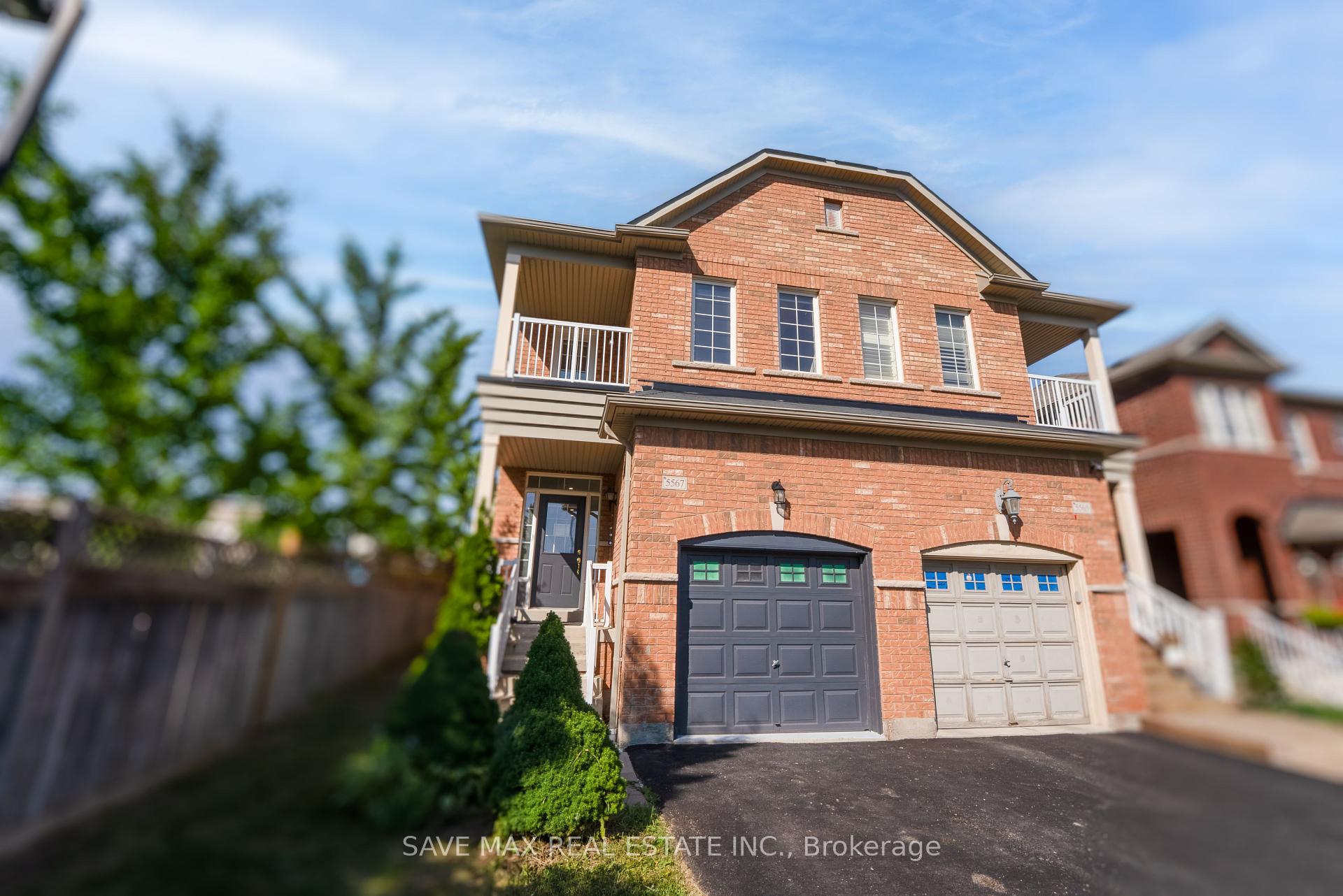 5567 Bonnie Street, Mississauga, ON L5M 0N7