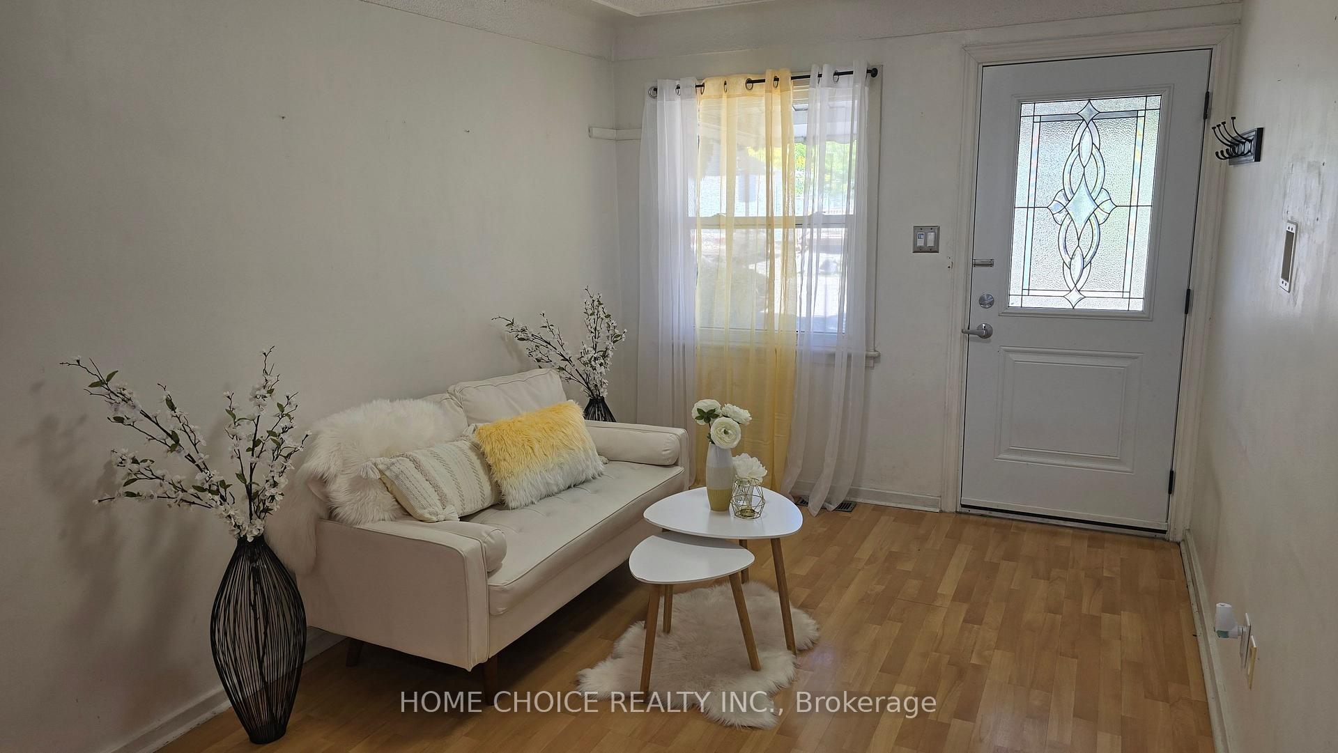 558 Quebec Street, Hamilton, ON L8H 6V4