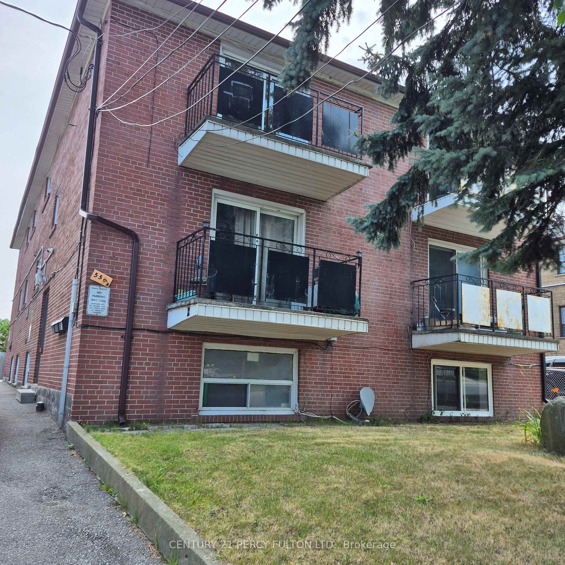 559A Birchmount Road, Toronto, ON M1K 1P8