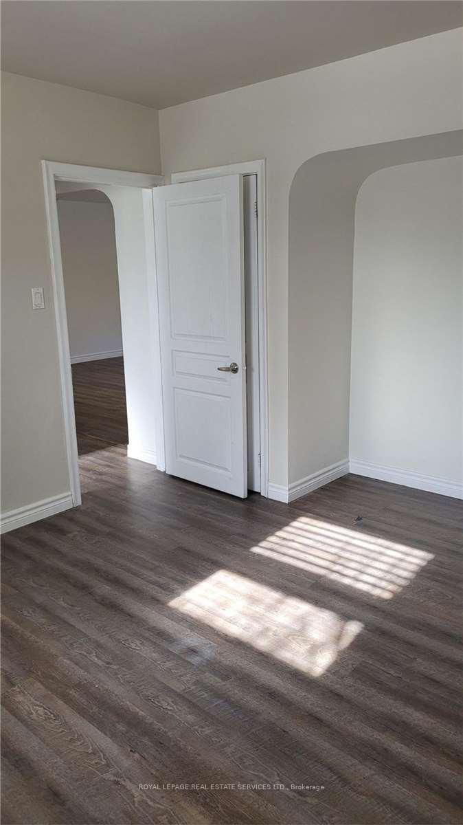 102 - 55A Long Branch Avenue, Toronto, ON M8W 3J1