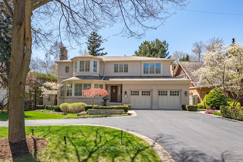 56 Cameo Street, Oakville, ON L6J 5Y1