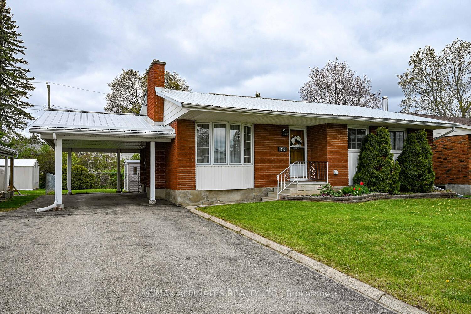 Smiths Falls Real Estate MLS® Listings & Houses For Sale