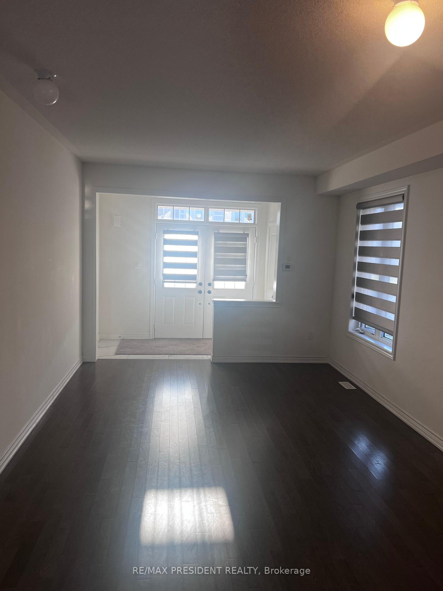 561 Red Elm Road, Shelburne, ON L9V 3Y5