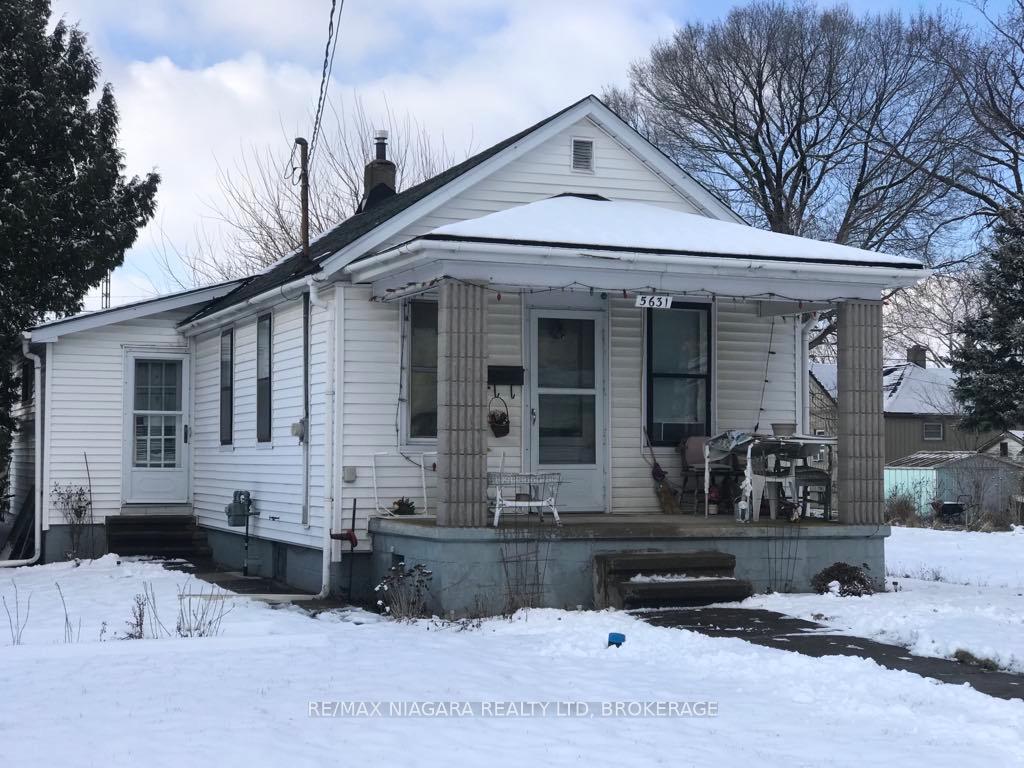 5631 Desson Avenue, Niagara Falls, ON L2G 3T3