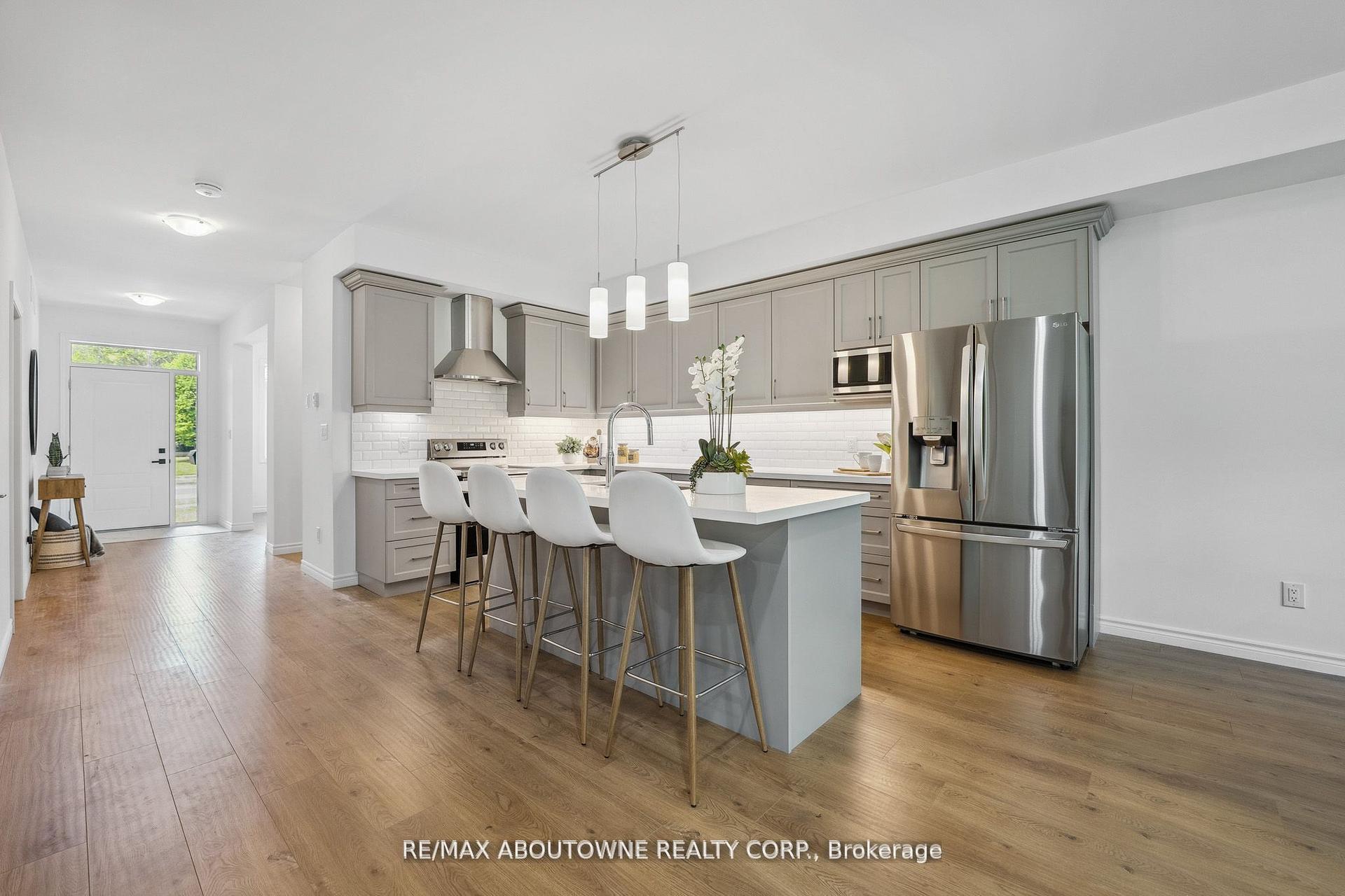 5683 Churchs Lane, Niagara Falls, ON L2J 1Y8