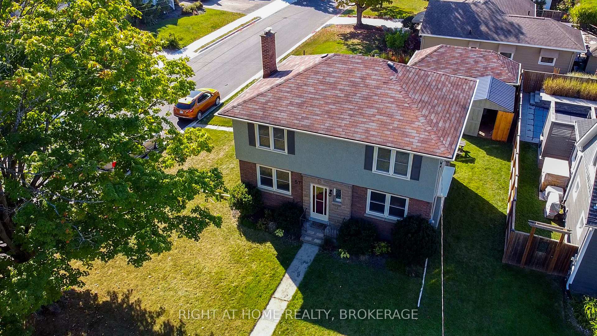57 Edgar Street, Welland, ON L3C 1S6