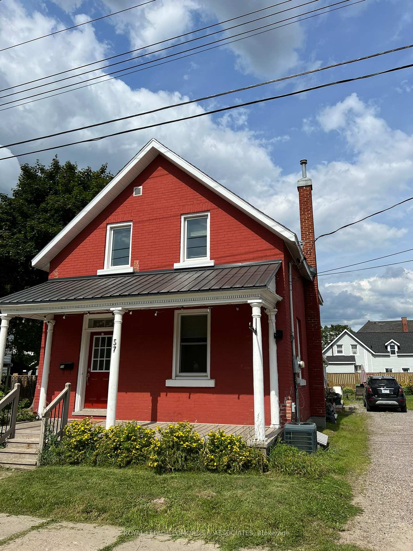 57 Lochiel Street S, Renfrew, ON K7V 1W4